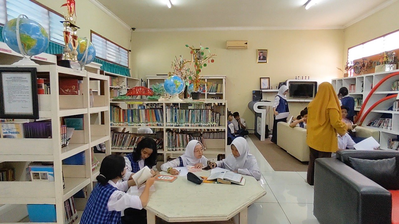 SMPN 4 Tangsel Dinobatkan Juara 1 Lomba Perpustakaan